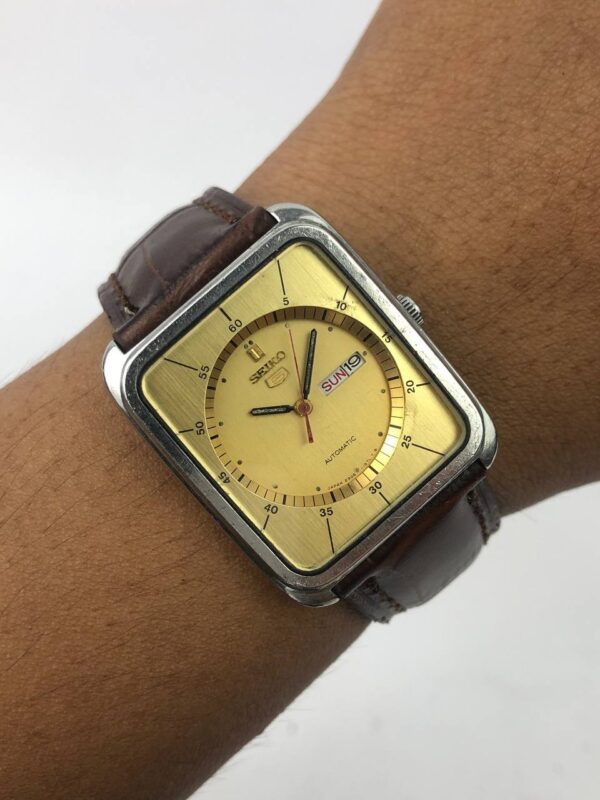 SEIKO 5 SQUARE CASE GOLD SUNBURST DIAL BROWN STRAP – Sukalelang