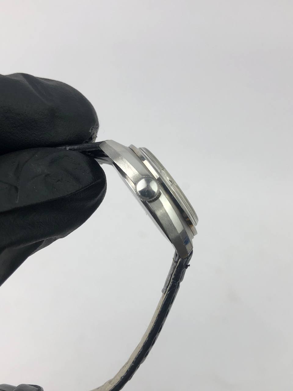 SEIKO CHORUS SPECIAL LADY C SHAPE CASE – Sukalelang